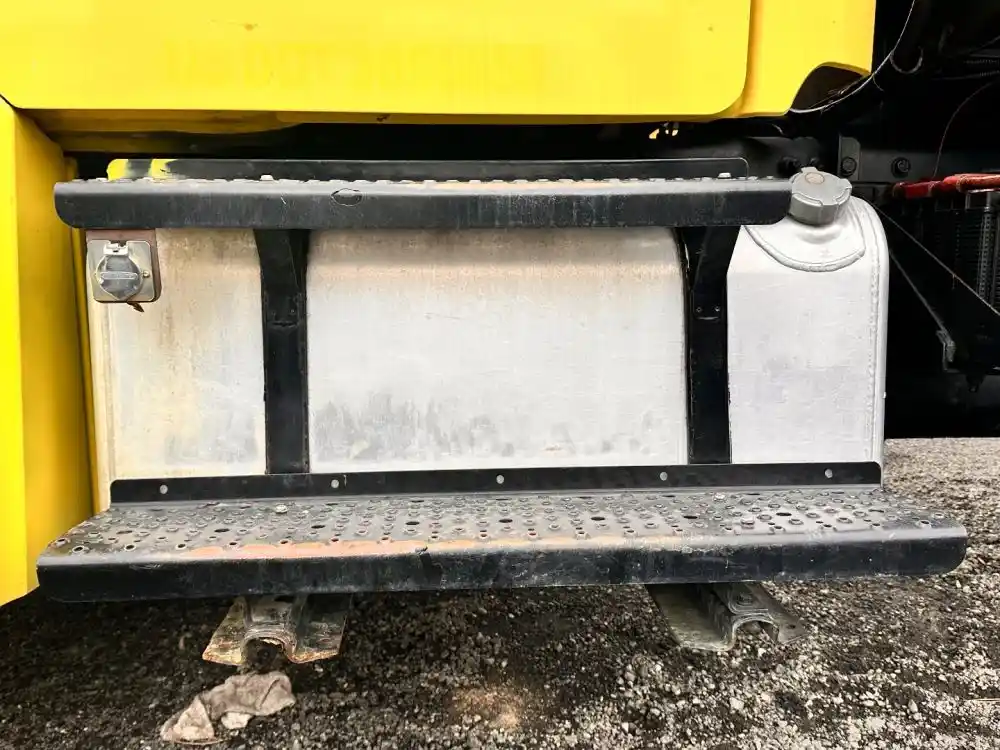 Used, Recycled, New, and Aftermarket Heavy Duty Truck Parts