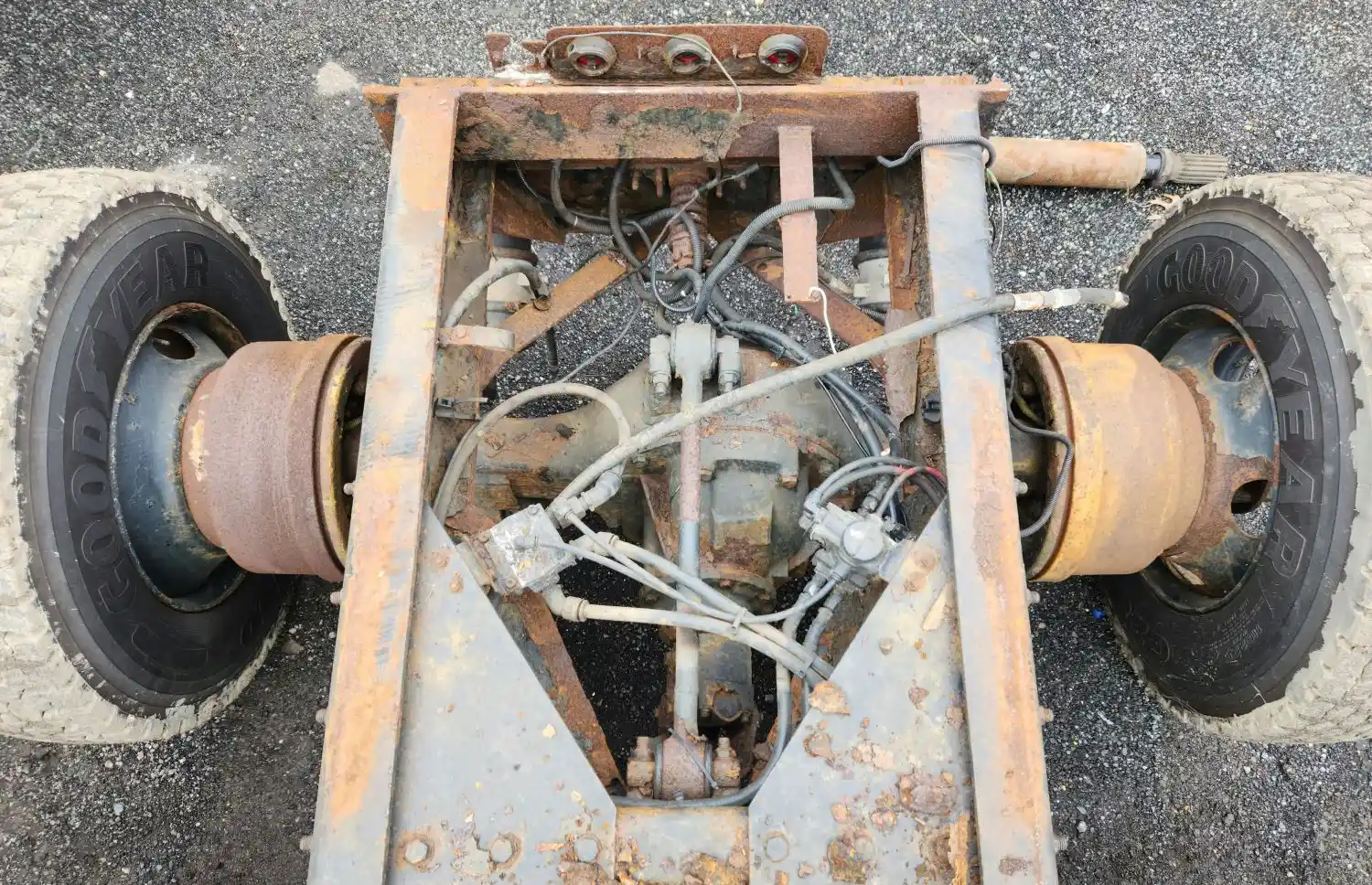 Used 2008 Meritor/Rockwell RT46-160 Axle Housing (Rear) for sale ...