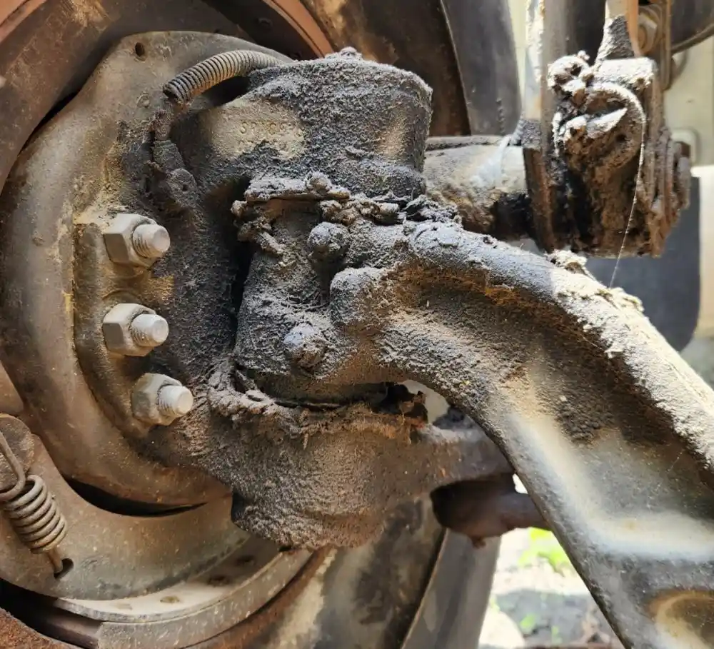 Used 2009 Peterbilt 335 Spindle/Knuckle for sale | Elkton Maryland ...