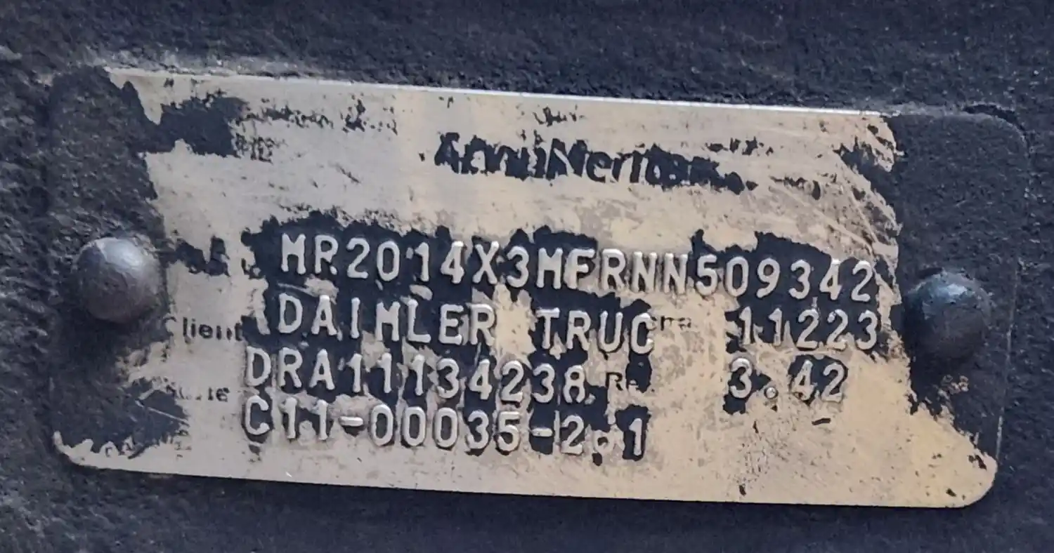 Used 2012 Meritor/Rockwell MT40-14X Axle Housing (Rear) for sale ...