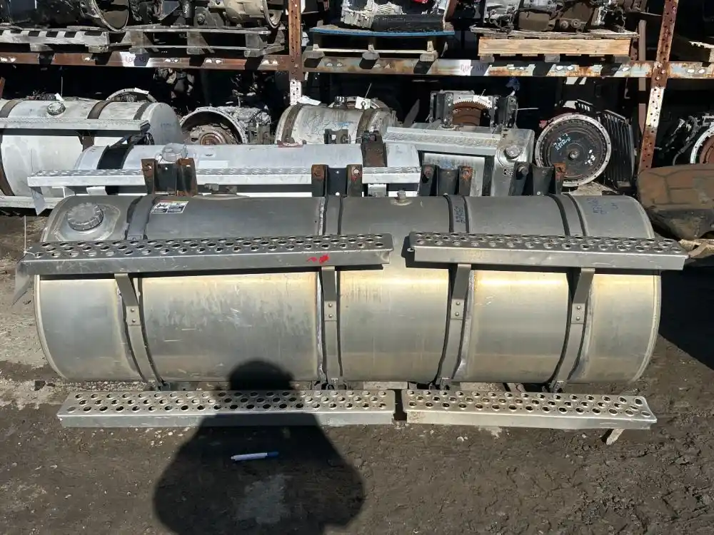 Used, Recycled, New, and Aftermarket Heavy Duty Truck Parts