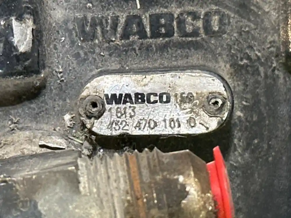 Used 2014 Freightliner Cascadia 125 Air Dryer for sale | Elkton ...