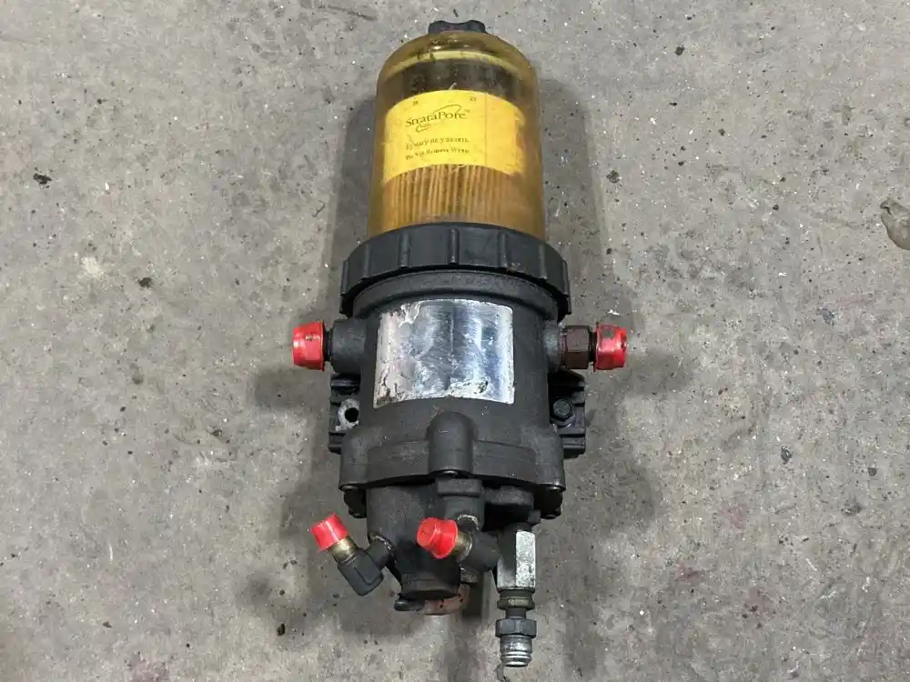 Used 2014 Volvo D13 Water Seperator for sale | Elkton Maryland United ...