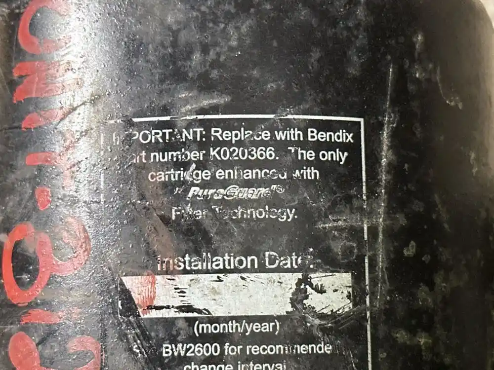 Used 2014 Volvo VNL Air Dryer for sale | Elkton Maryland United States ...