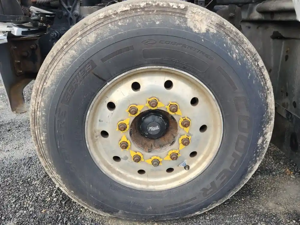 Used, Recycled, New, and Aftermarket Heavy Duty Truck Parts