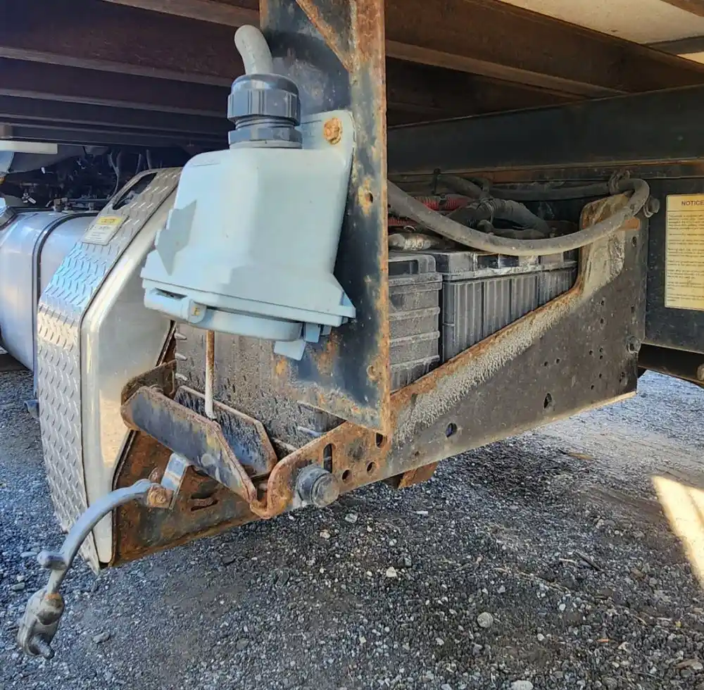 Used 2020 Freightliner M2 106 Battery Box for sale | Elkton Maryland ...