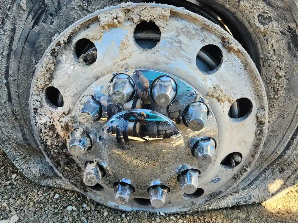 Used, Recycled, New, and Aftermarket Heavy Duty Truck Parts