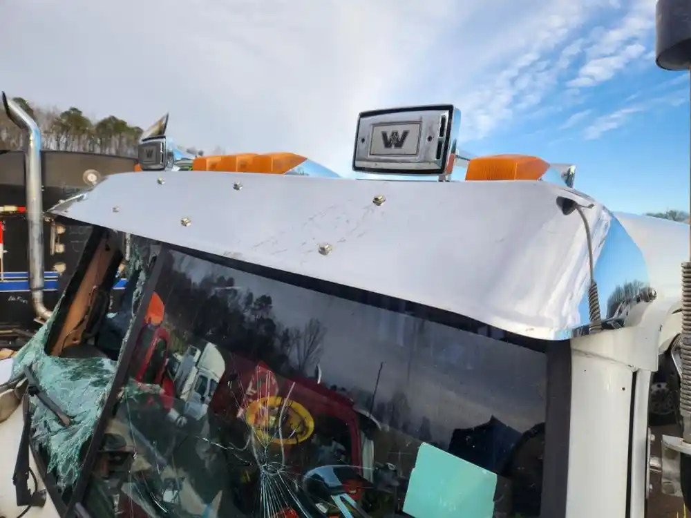 Used, Recycled, New, and Aftermarket Heavy Duty Truck Parts