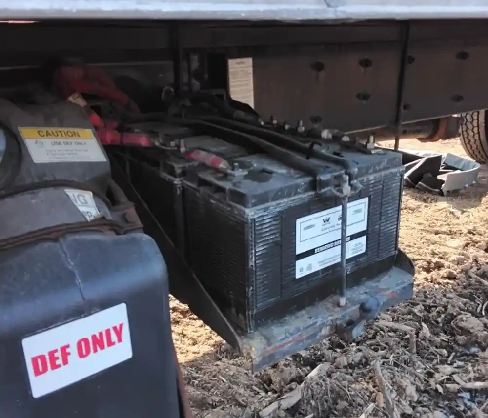 Used 2021 Freightliner M2 106 Battery Box for sale | Elkton Maryland ...