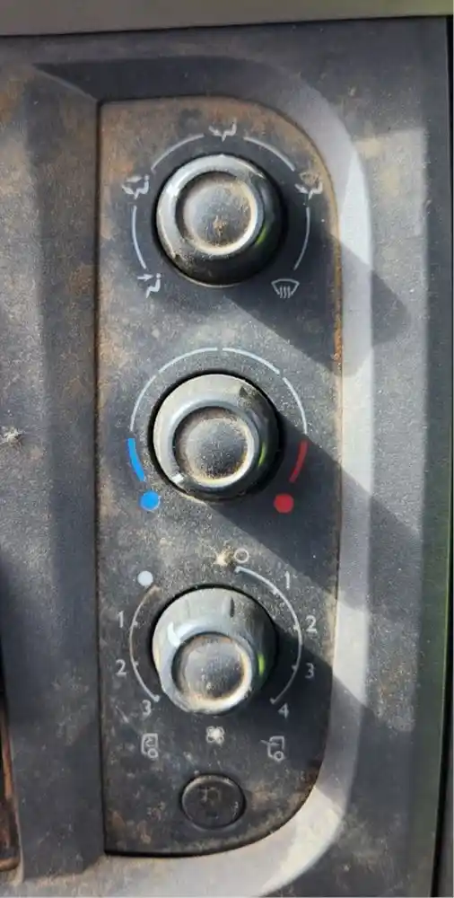 Used 2021 Peterbilt 220 Heater/AC Control Assy for sale | Elkton ...
