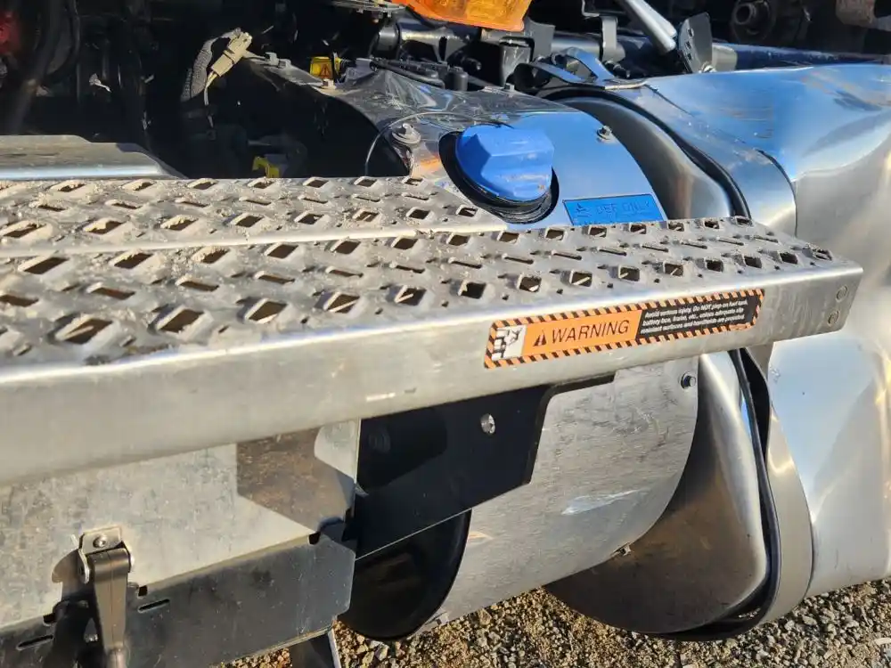 Used, Recycled, New, and Aftermarket Heavy Duty Truck Parts