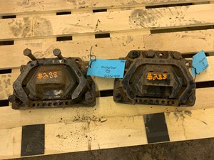 New and Used Freightliner M2 112 Medium Duty Engine Mounts For Sale | TPI