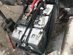 New and Used Freightliner 114SD Battery Boxes for sale | TPI