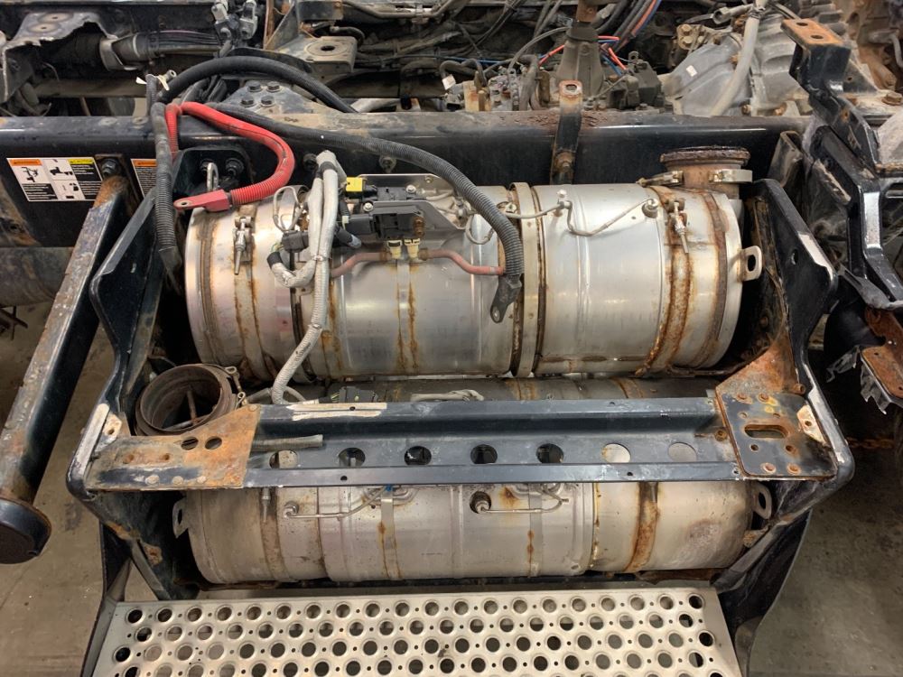 Used 2015 Kenworth T880 Diesel Particulate Filter (DPF) for sale ...