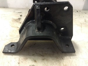 Ford F650 Engine Mount Parts | TPI