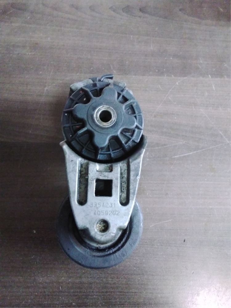 Used Cummins ISX Belt Tensioner for sale | Leduc County Alberta Canada ...