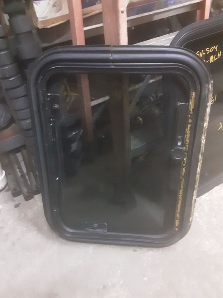 Used 1999 Kenworth T2000 Back Window for sale | Medley Florida United ...