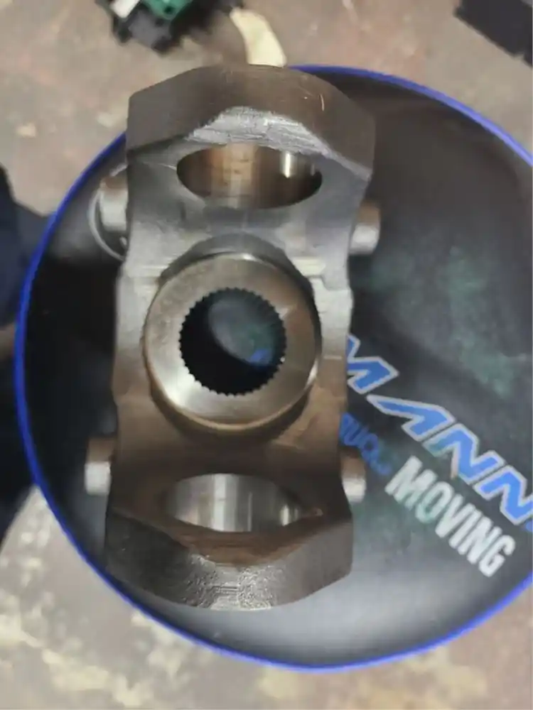 Used, Recycled, New, and Aftermarket Heavy Duty Truck Parts