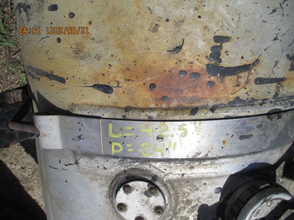 Used 2000 Mack RB688S Fuel Tank for sale | Lakefield Ontario Canada | TPI