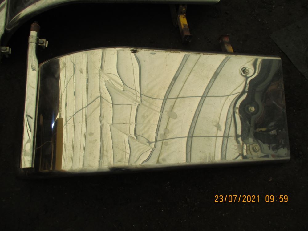 Used 2001 Peterbilt 379 Rear Quarter Fender for sale | Lakefield ...