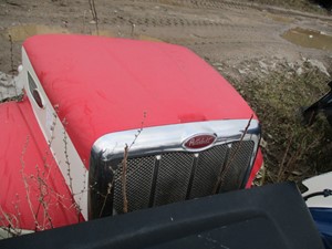New and Used Peterbilt 335 Hoods for sale | TPI