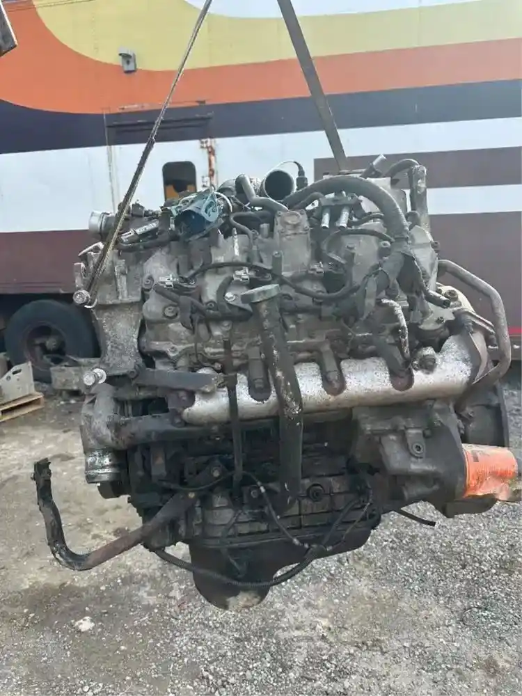 Used, Recycled, New, and Aftermarket Heavy Duty Truck Parts