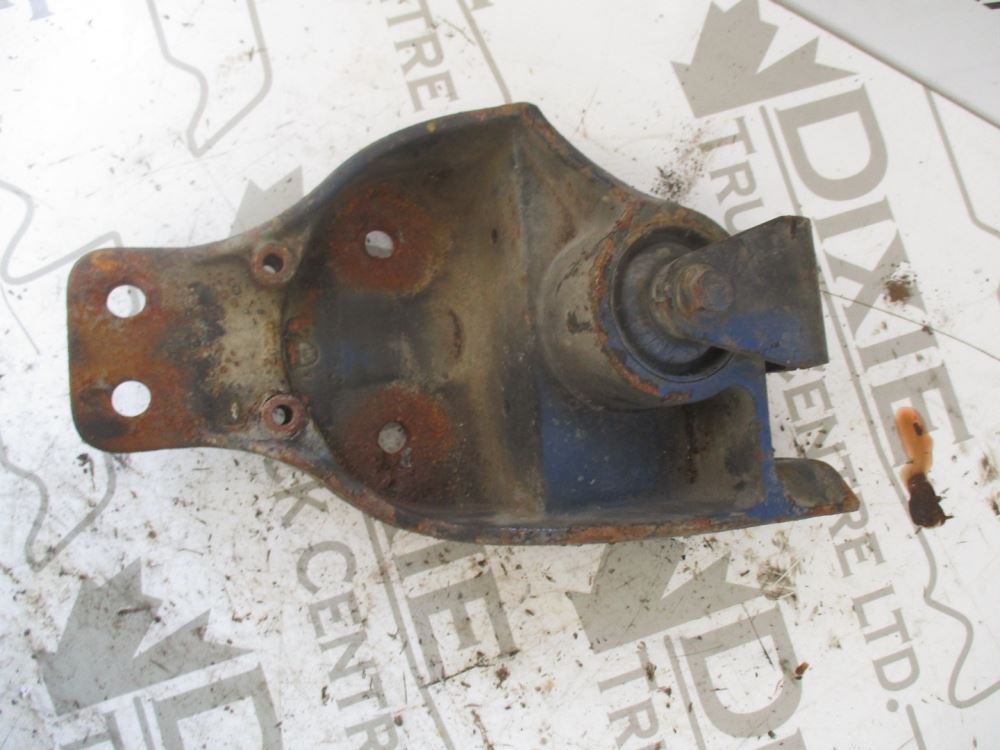 Used International 4300 Cab Mount for sale | Lakefield Ontario Canada ...