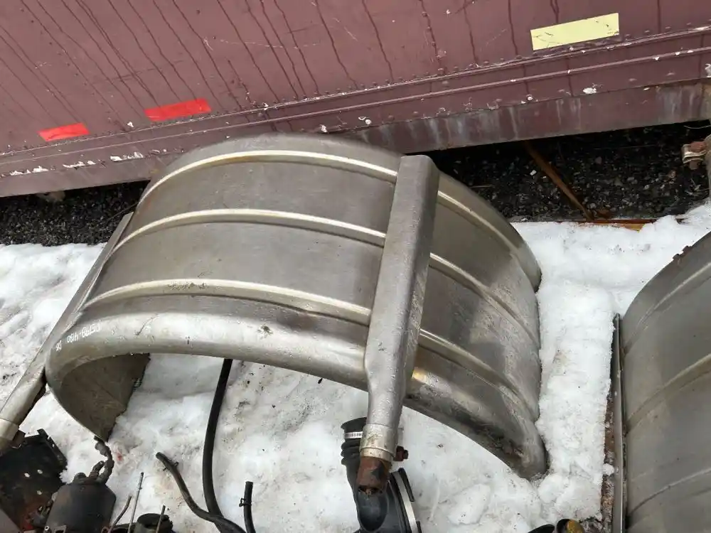 Used 1998 Peterbilt 378 Rear Quarter Fender for sale | Lakefield ...