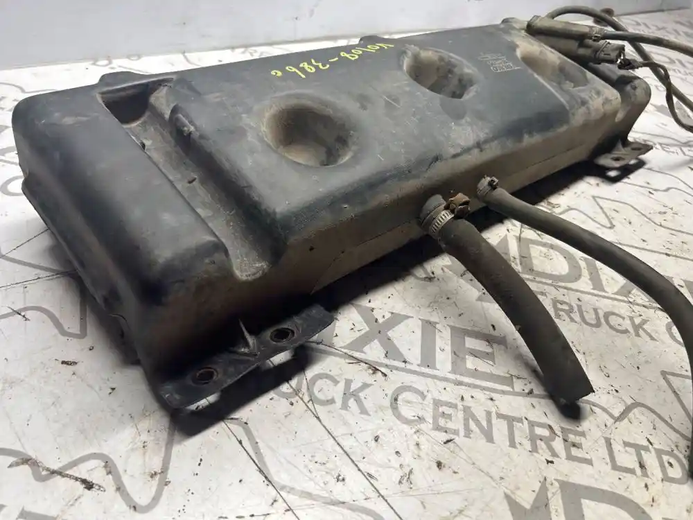 Used 2008 Volvo VNL Windshield Washer Reservoir for sale | Lakefield ...