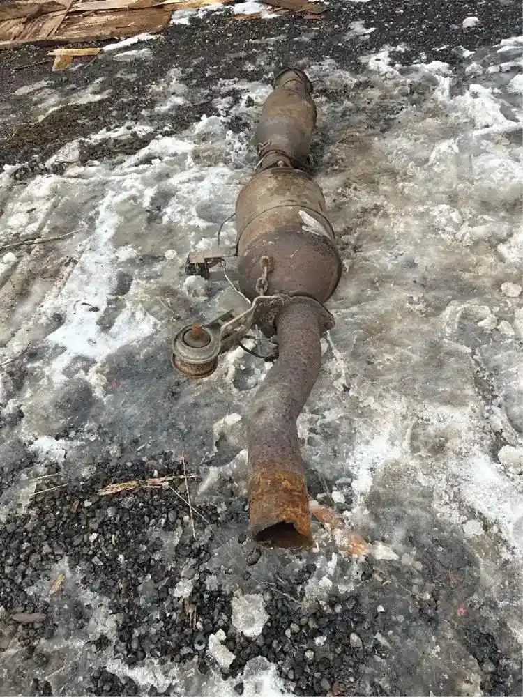 Used, Recycled, New, and Aftermarket Heavy Duty Truck Parts