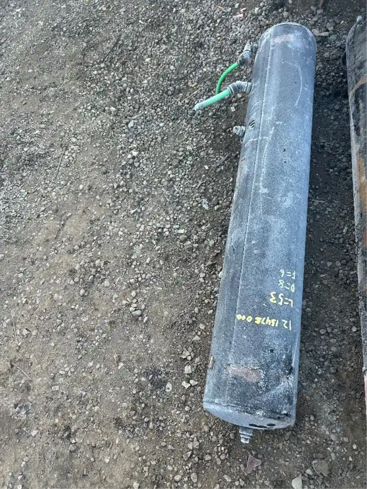 Used Universal Freightliner Air Tank for sale | Lakefield Ontario ...