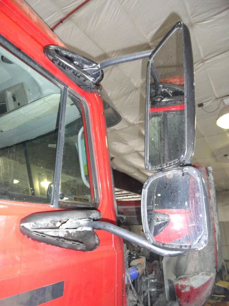 Used 2001 MACK CX613 VISION Mirror for sale | Des Moines Iowa United ...