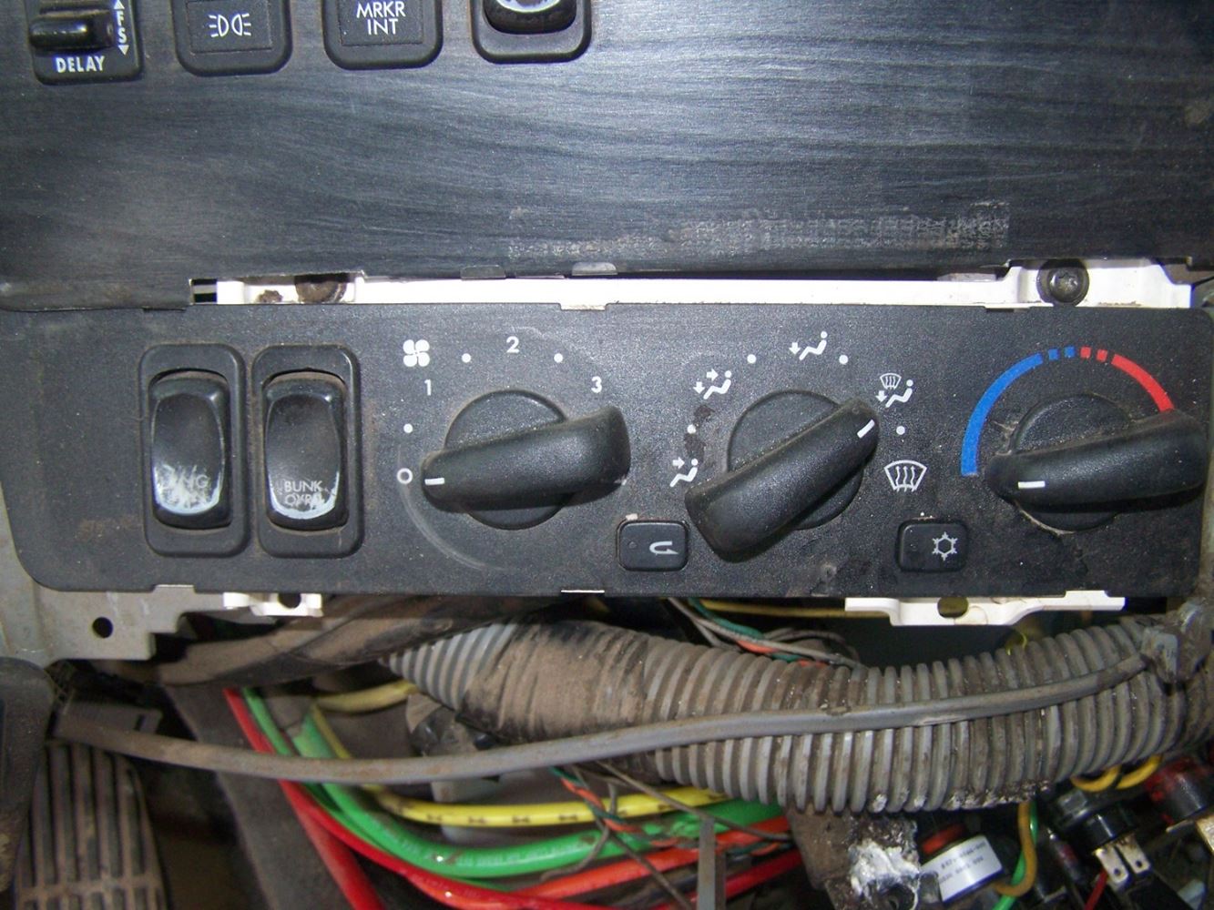 Used 2003 Freightliner COLUMBIA 120 Dash Control Module for sale ...