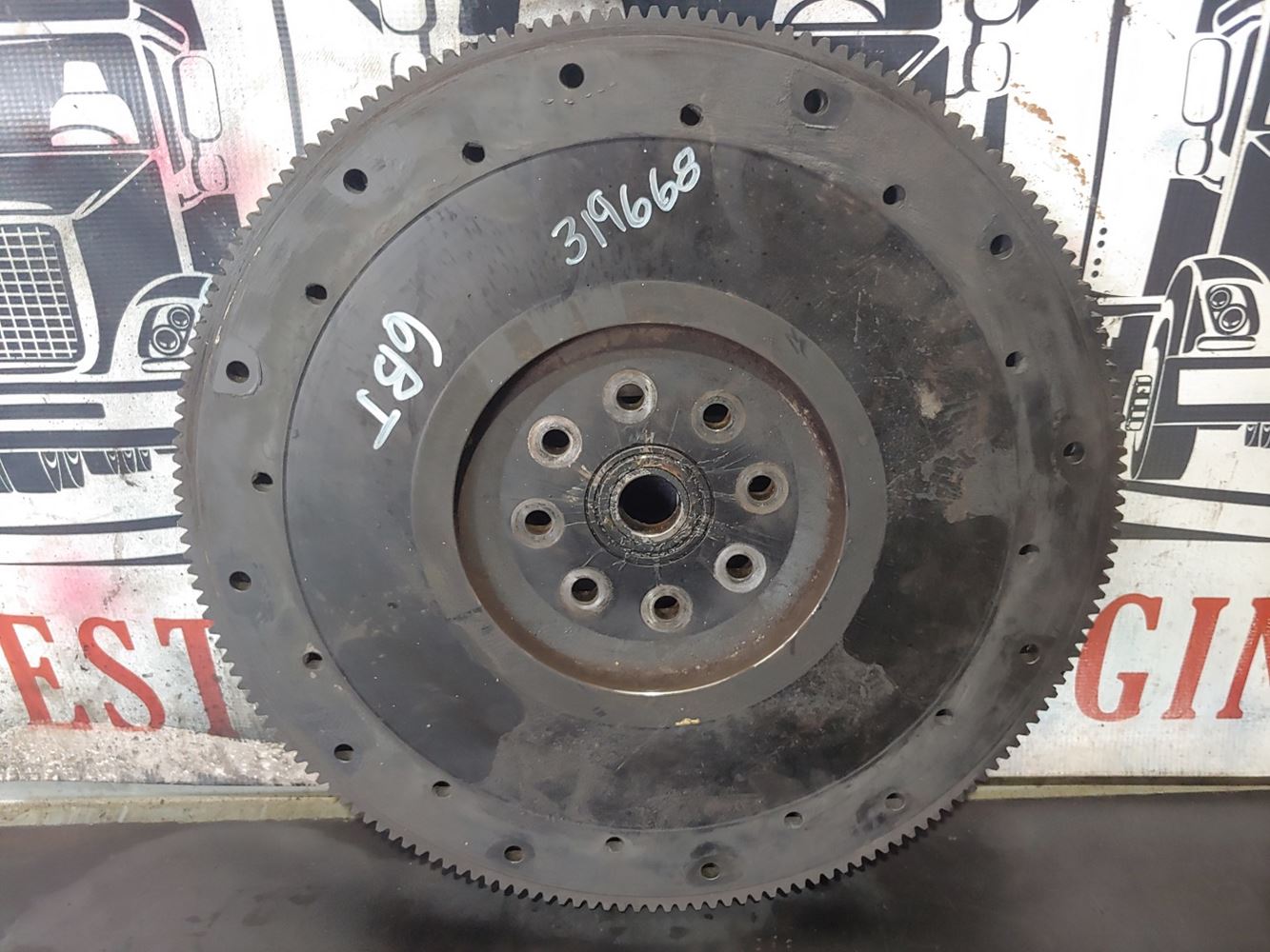 Used, Recycled, New, and Aftermarket Heavy Duty Truck Parts