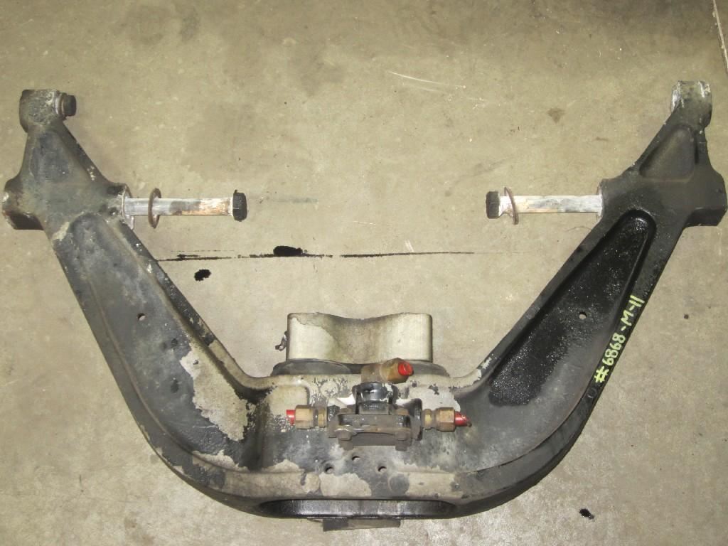 Used 1998 FREIGHTLINER FLD120 Engine Mount for sale | Grand Rapids ...