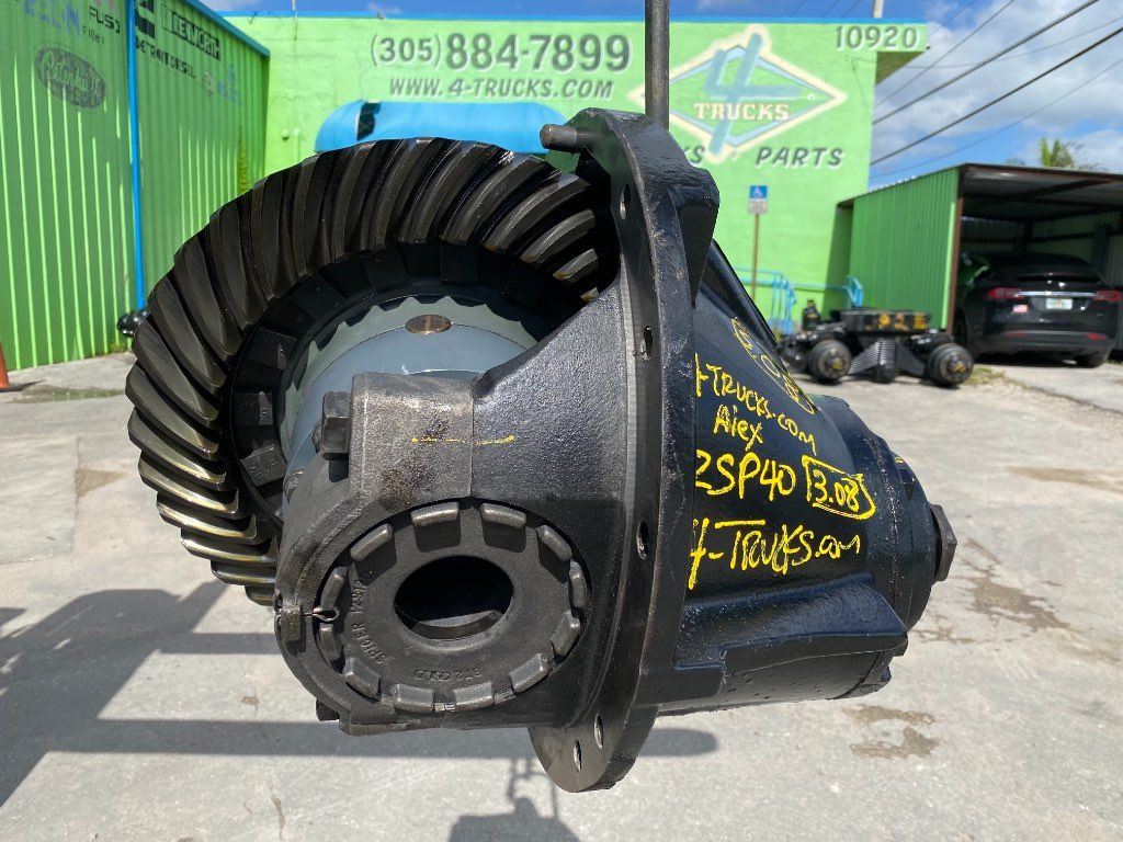 Used, Recycled, New, and Aftermarket Heavy Duty Truck Parts