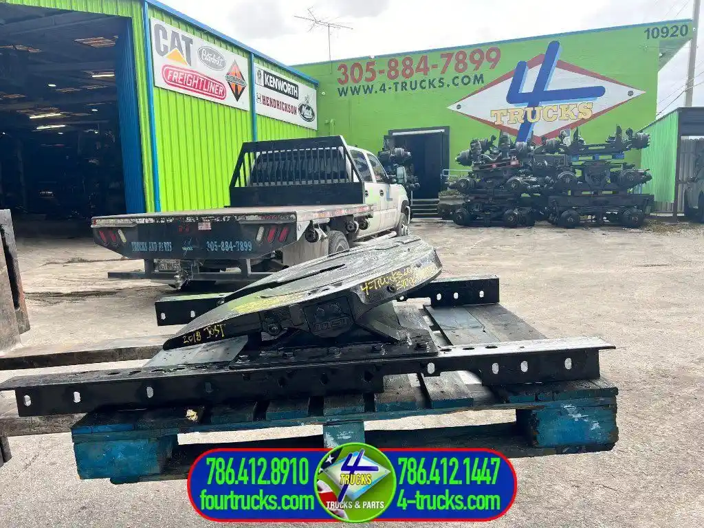 Used Jost JSK37FSL Fifth Wheel for sale | Miami Florida United States ...