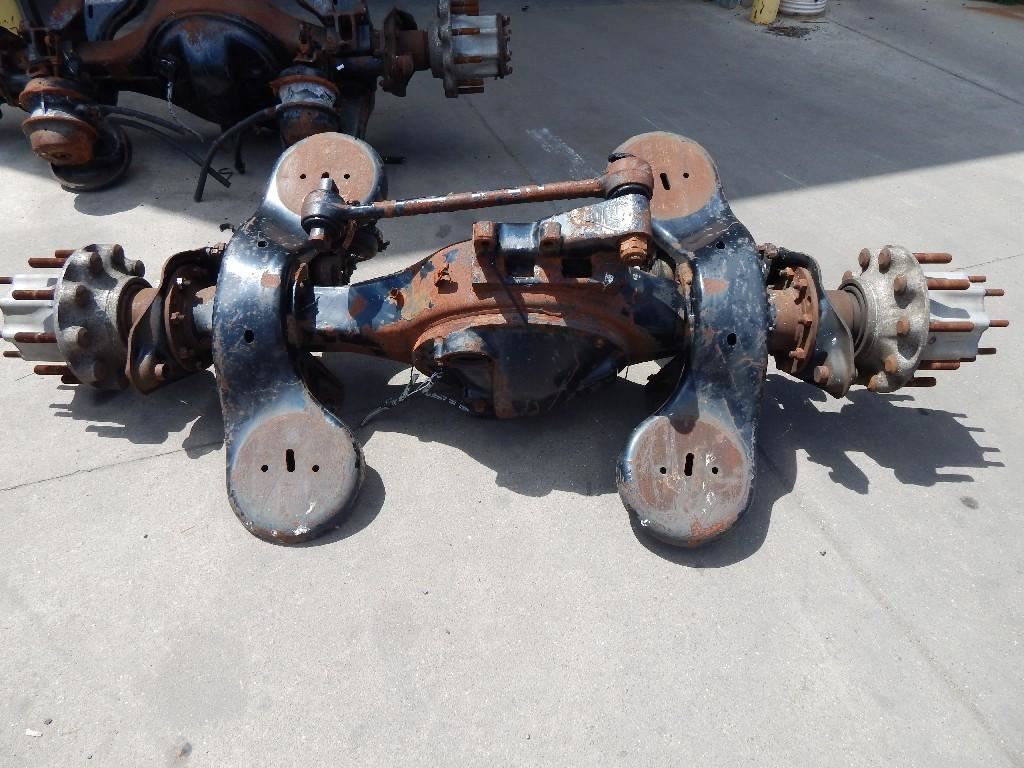 Used 1996 SPICER FRONT Axle Housing (Rear) for sale | Holland Michigan ...
