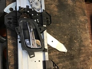 New and Used International PROSTAR Door Window Regulators for sale | TPI