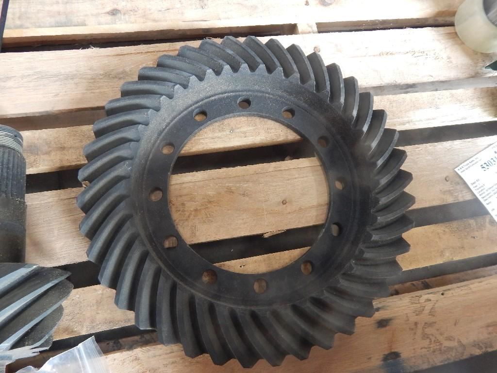 Used INTERNATIONAL Gear Set for sale | Holland Michigan United States ...