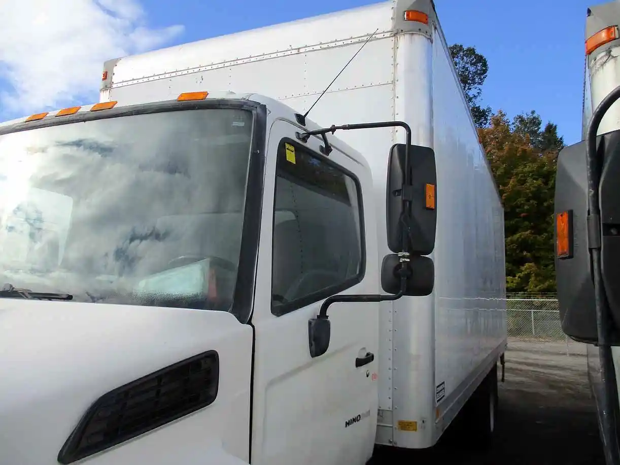 Used 2006 Van Bodies 24 Ft. Truck Box/Body for sale | Tottenham Ontario ...