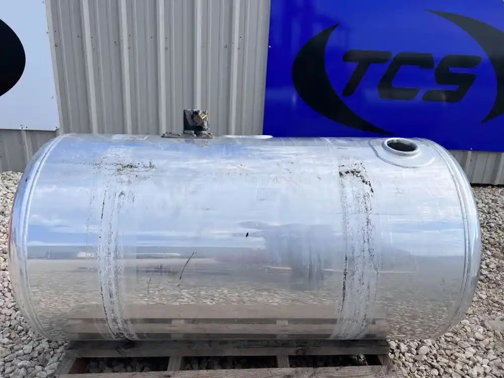 Used Universal Peterbilt Fuel Tank for sale | Strafford Missouri United ...