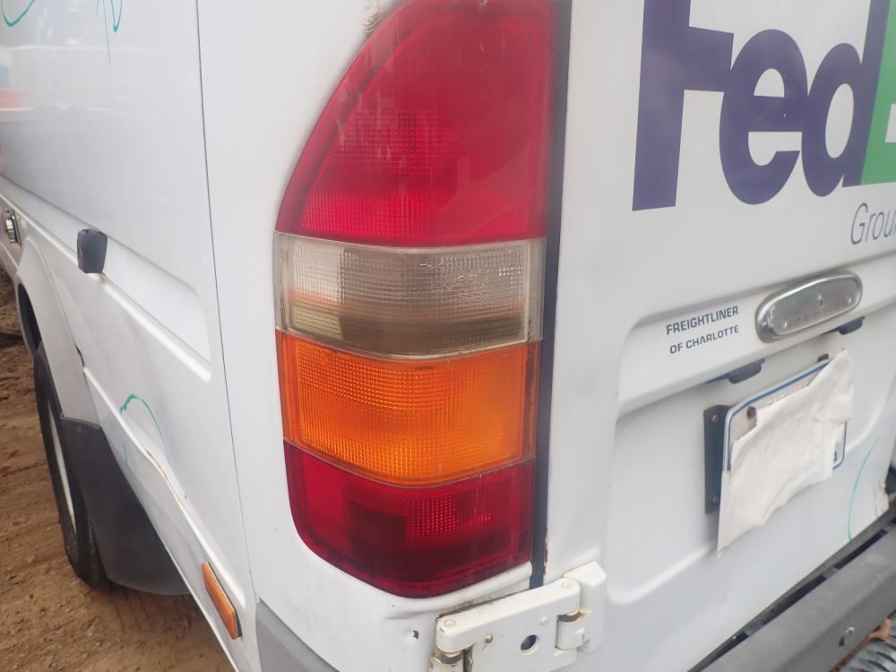 Used 2002 Freightliner SPRINTER C3500SHC Tail Light Assy for sale ...