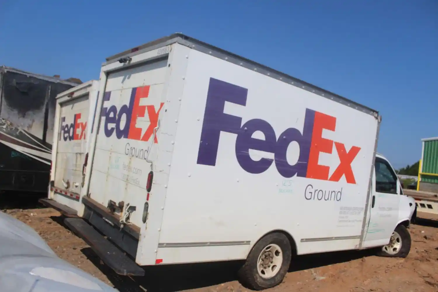 Used, Recycled, New, and Aftermarket Heavy Duty Truck Parts