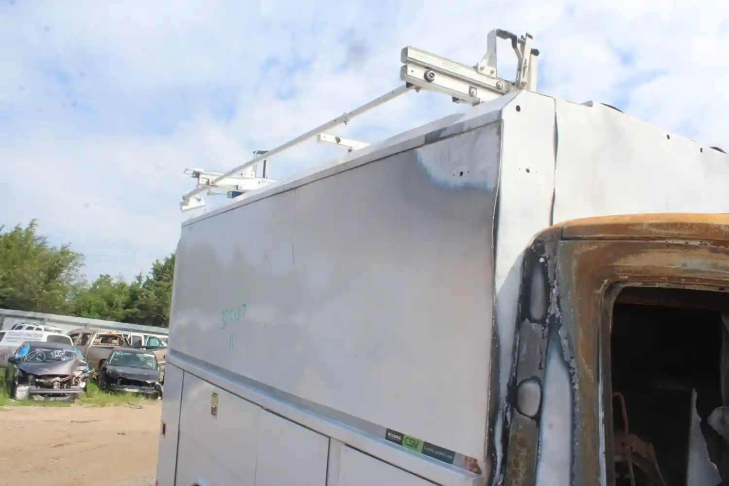 Used, Recycled, New, and Aftermarket Heavy Duty Truck Parts