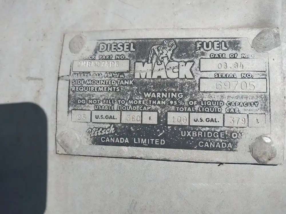 Used Universal Mack R SERIES Fuel Tank for sale | Oliver Springs ...