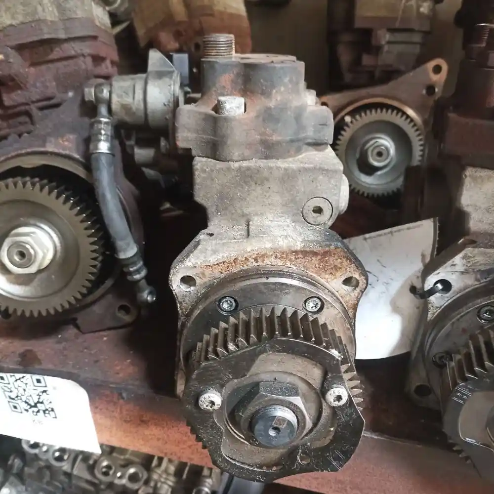 Used Detroit DD15 Fuel Gear Pump for sale | Abbotsford British Columbia ...