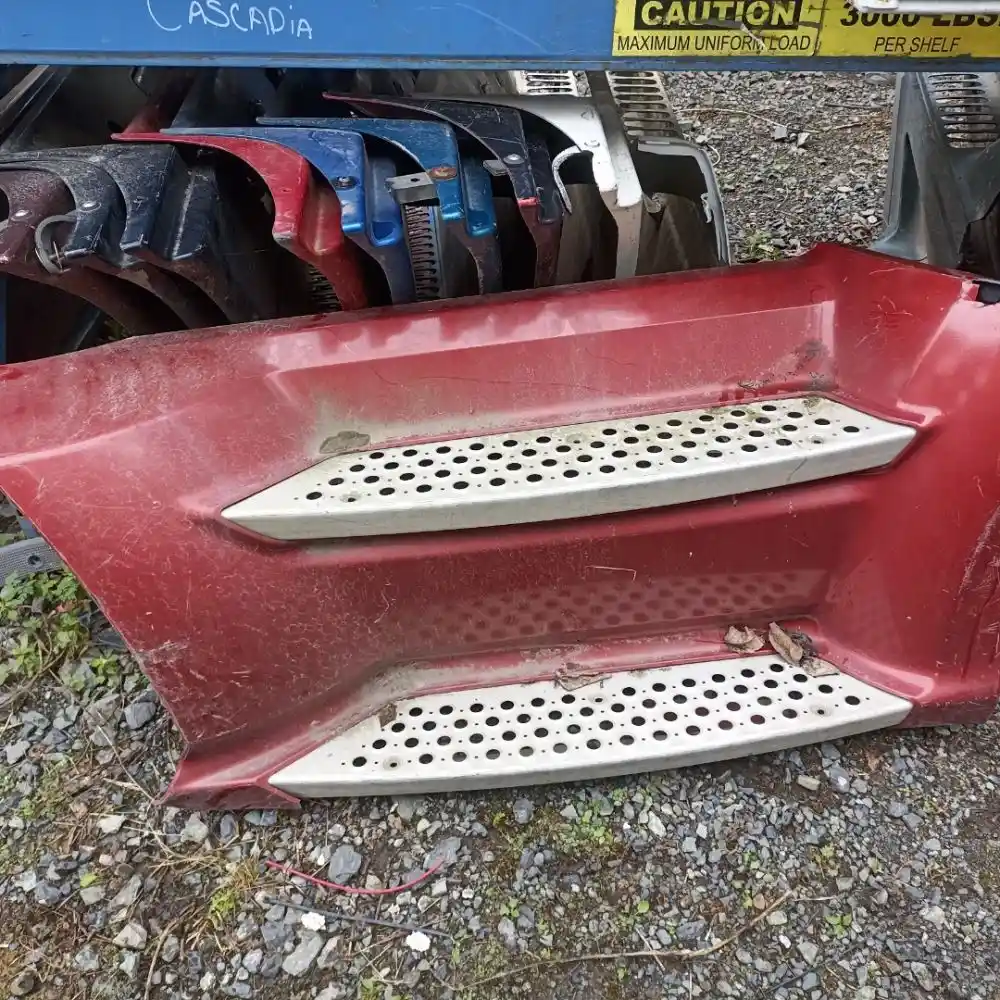 Used Kenworth T680 Cab Fairing for sale | Abbotsford British Columbia ...