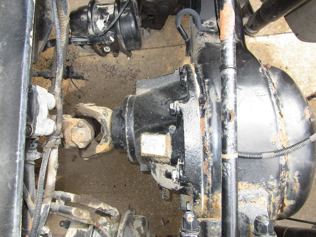 Used 2013 EATON RSP41 Rear Rear (Tandem Rear or Single) for sale ...