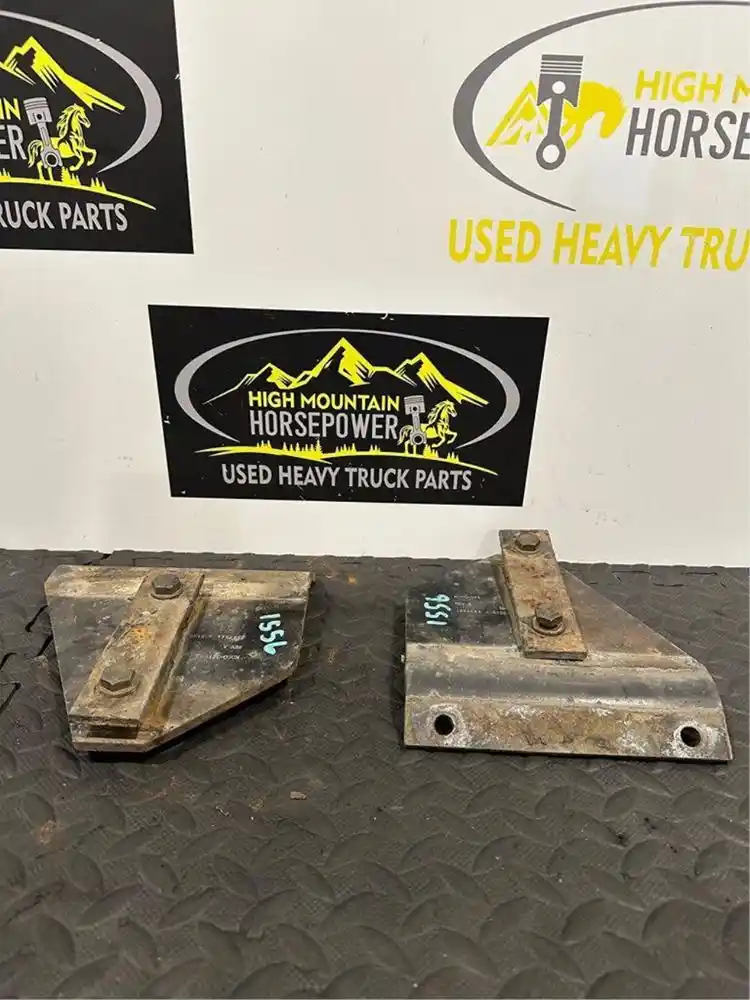 Used, Recycled, New, and Aftermarket Heavy Duty Truck Parts